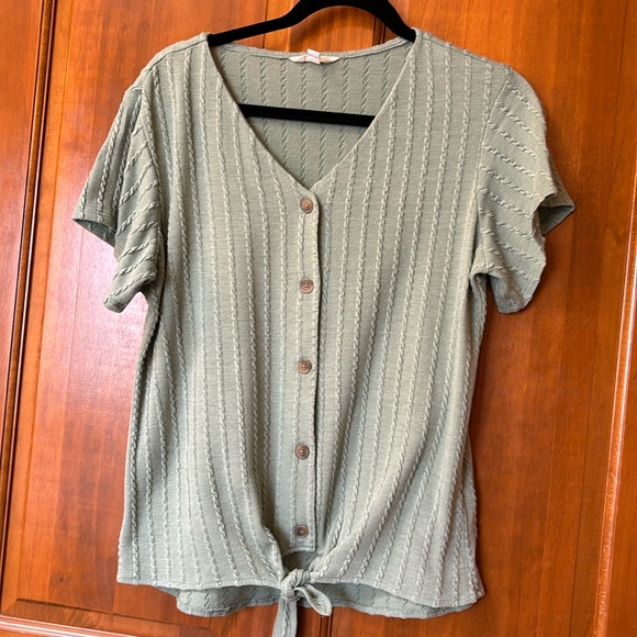 Weatherproof | Tops | Weatherproof Vintage Ladies Tie Front Top | Poshmark